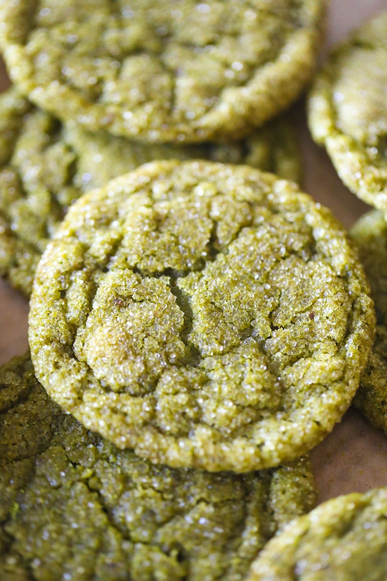 Easy Vegan Matcha Sugar Cookies [+VIDEO] | ICanYouCanVegan